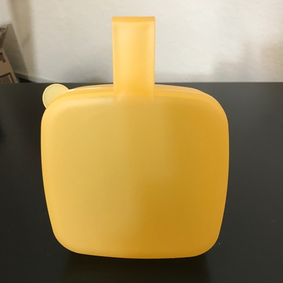 Tupperware | Kitchen | Tupperware Cheese Container Nwot | Poshmark